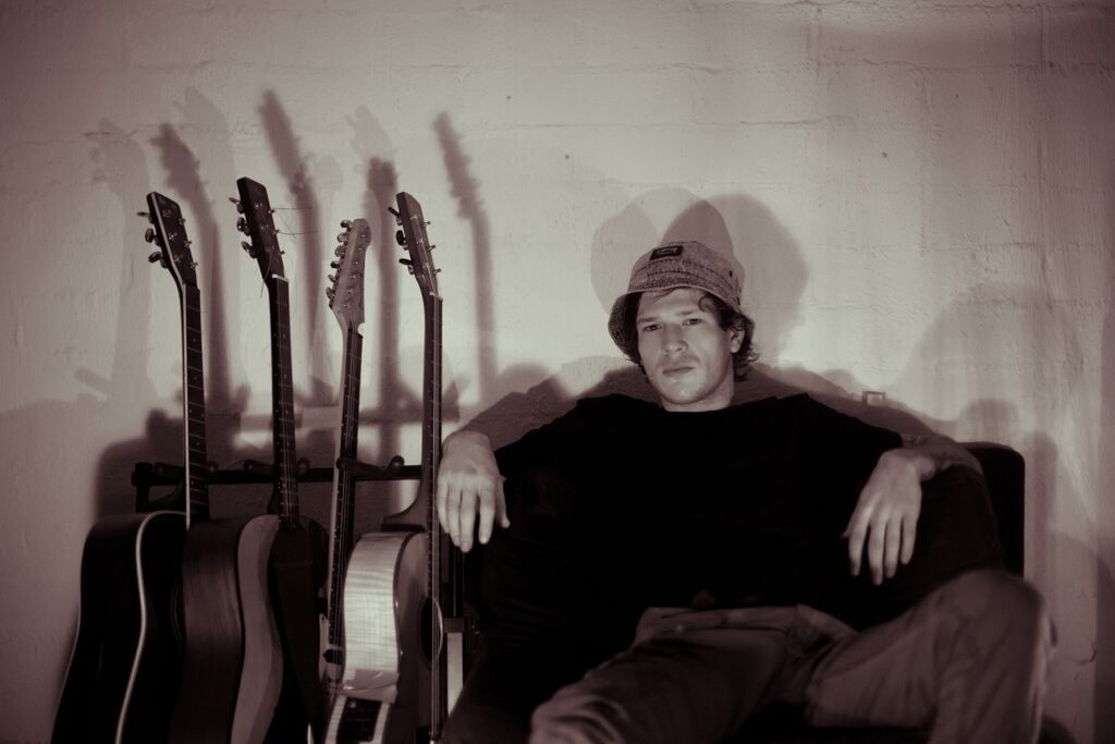 Zac Slater releases new single “Zips” - Listen Here Reviews