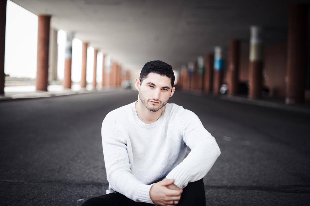 Dan Henig brings R&B back to permanent relevance on Paper Planes ...